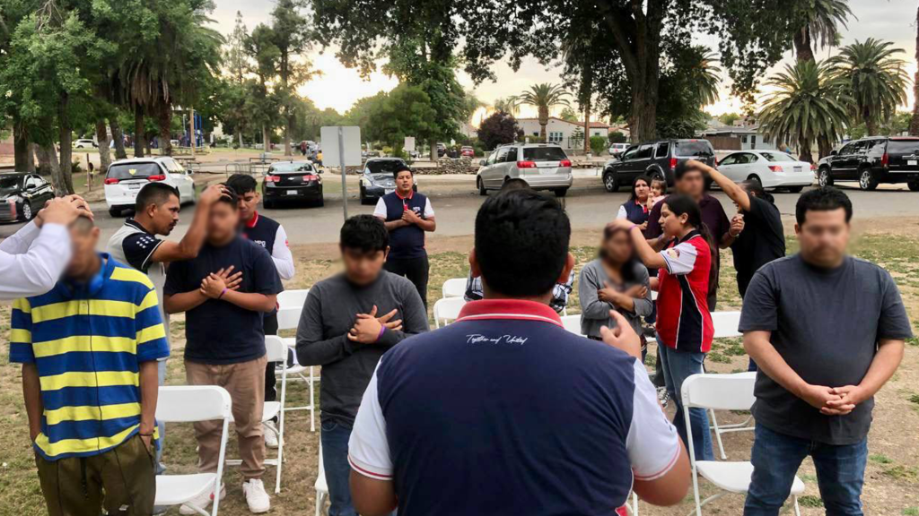 - Iglesia Universal - Iglesia Universal